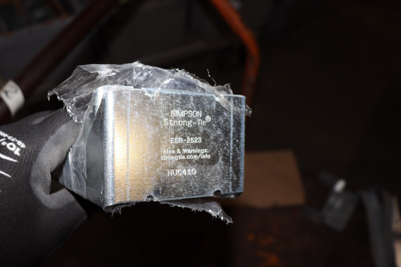 2 PCS SIMPSON STRONG TIE HUC410 4" X 10" CONCEALED FACE MOUNT JOIST HA